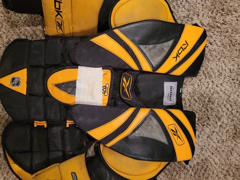 Used Medium Reebok Premier (RBK) Goalie Chest Protector | SidelineSwap ...