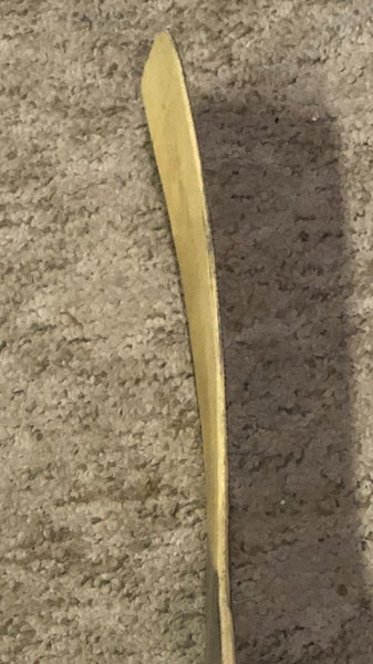 NOS Koho 570 FR Goalie Stick | SidelineSwap | Buy and Sell on SidelineSwap