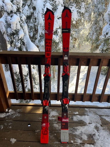 Atomic Slalom Race ski | SidelineSwap | Buy and Sell on SidelineSwap