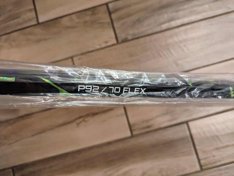 Bauer AG5NT AGENT Hockey Stick - P92 - 70 Flex | SidelineSwap | Buy and ...