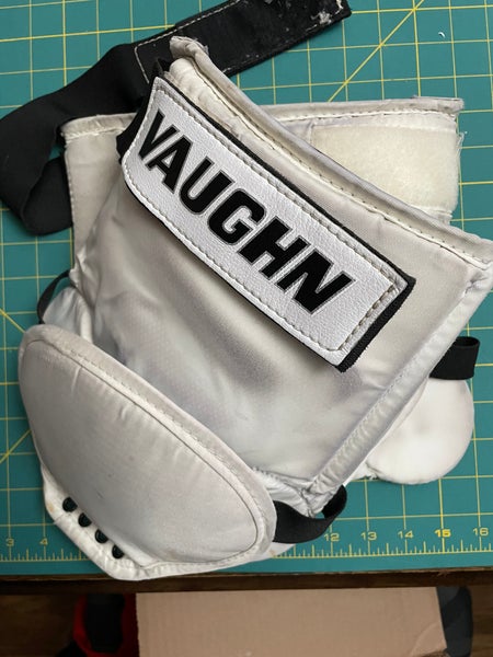 Vaughn V6 2300 Custom - Thigh And Knee Protector | SidelineSwap | Buy ...