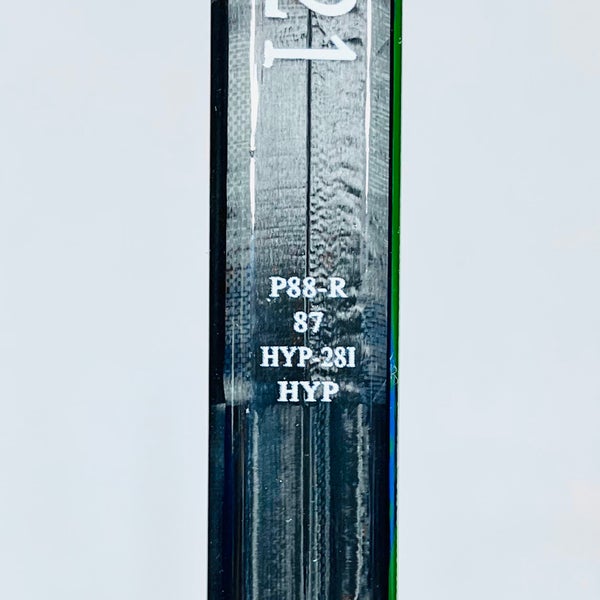 New 2 Pack Custom Gold Bauer Vapor Hyperlite Hockey Stick-RH-87 Flex ...