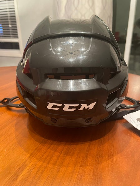 New Large CCM Vector V08 Helmet | SidelineSwap | Buy and Sell on ...
