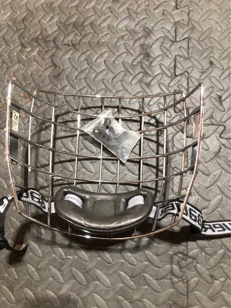 New Medium Bauer RBE III Full Cage | SidelineSwap | Buy and Sell on ...