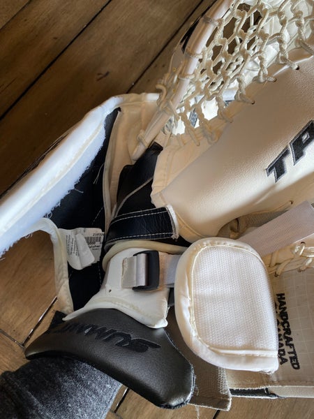 TPS Summit 7 Goalie Glove | SidelineSwap | Buy and Sell on SidelineSwap