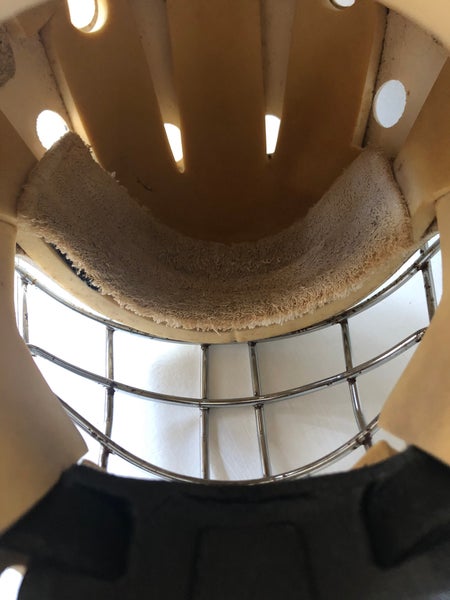 Itech Profile PRO 960 Hockey Goalie Mask | SidelineSwap | Buy and Sell ...