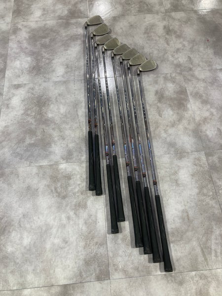 Used Men's TaylorMade R7 XD Right Iron Set | SidelineSwap | Buy and ...