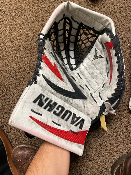 Vaughn Velocity V5 Senior Glove | SidelineSwap | Buy and Sell on ...