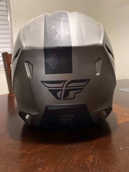 Fly Racing Kinetic Helmet Thrive | SidelineSwap | Buy and Sell on ...