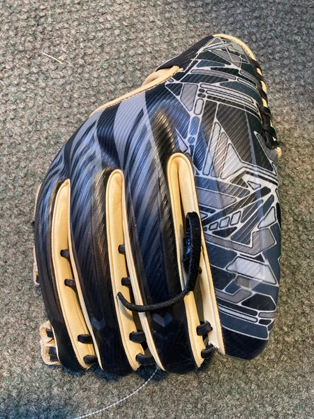 Tan Used Rawlings REV1X Right Hand Throw Outfield Baseball Glove 12.75 ...