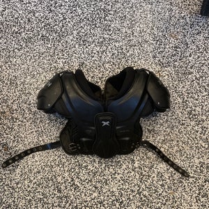 Adult Medium Xenith Velocity Shoulder Pads | SidelineSwap