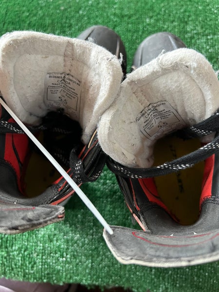 Junior Used CCM JetSpeed FT490 Hockey Skates D&R (Regular) 5.5 ...