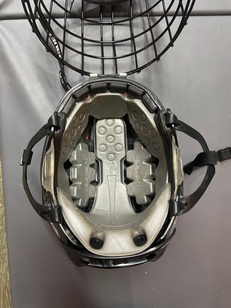 M11 Cascade Hockey Helmet | SidelineSwap | Buy and Sell on SidelineSwap