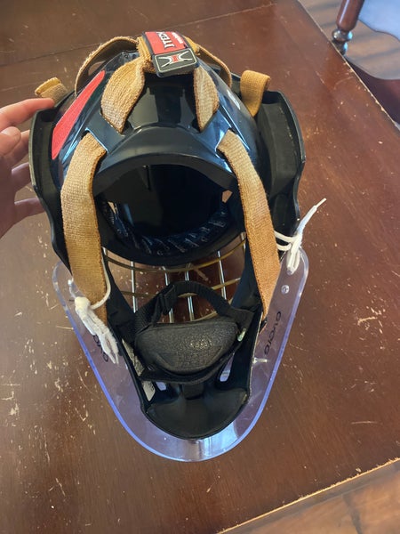 Itech goalie mask | SidelineSwap | Buy and Sell on SidelineSwap