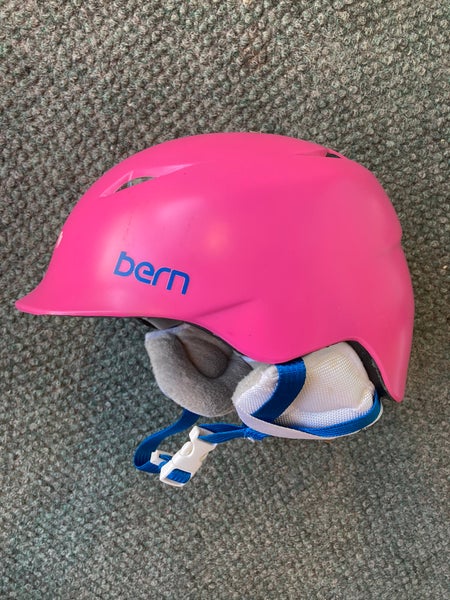 Used Kid's Extra Small / Small Bern Helmet | SidelineSwap | Buy and ...