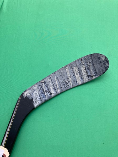 CCM Tacks 7092 Right Hockey Stick P28 | SidelineSwap | Buy and Sell on ...