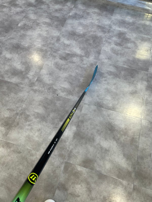 Intermediate New Right Handed Warrior Alpha DX Gold Hockey Stick W88 ...
