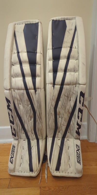 Used 34" CCM Regular Extreme Flex III Goalie Full Set Pro Stock ...