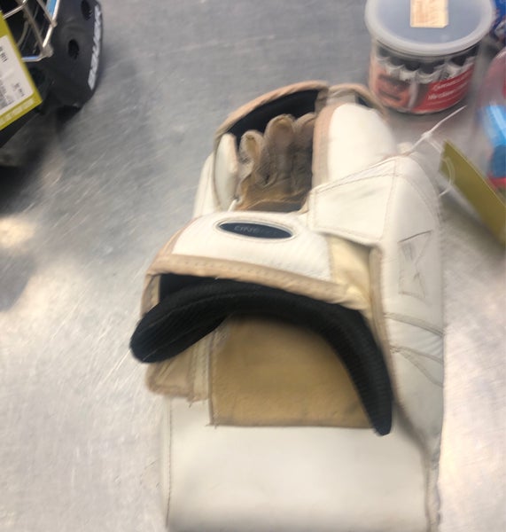 Bauer Used White Senior Full Right | SidelineSwap | Buy and Sell on ...