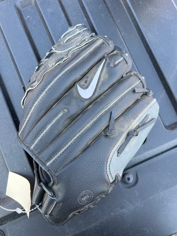 Nike Baseball Gloves & Mitts | New and Used on SidelineSwap