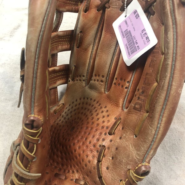 Used Ssk Dpg-777 14" Fielders Gloves | SidelineSwap | Buy and Sell on ...