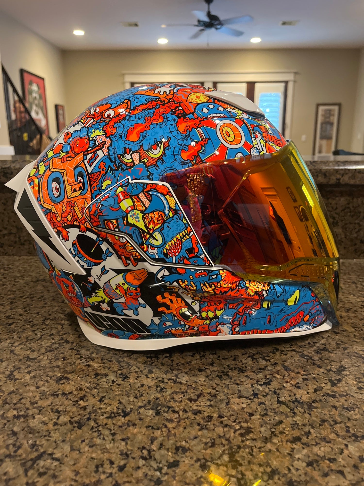 Icon Helmet