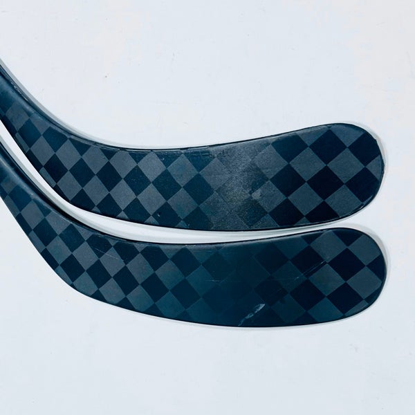 2 Pack Custom Green Bauer Hyperlite Hockey Stick-RH-102 Flex-P92-Grip W ...