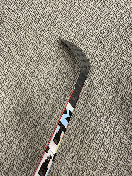 CCM FT5 Pro 40 flex P88 curve right hand stick | SidelineSwap | Buy and ...