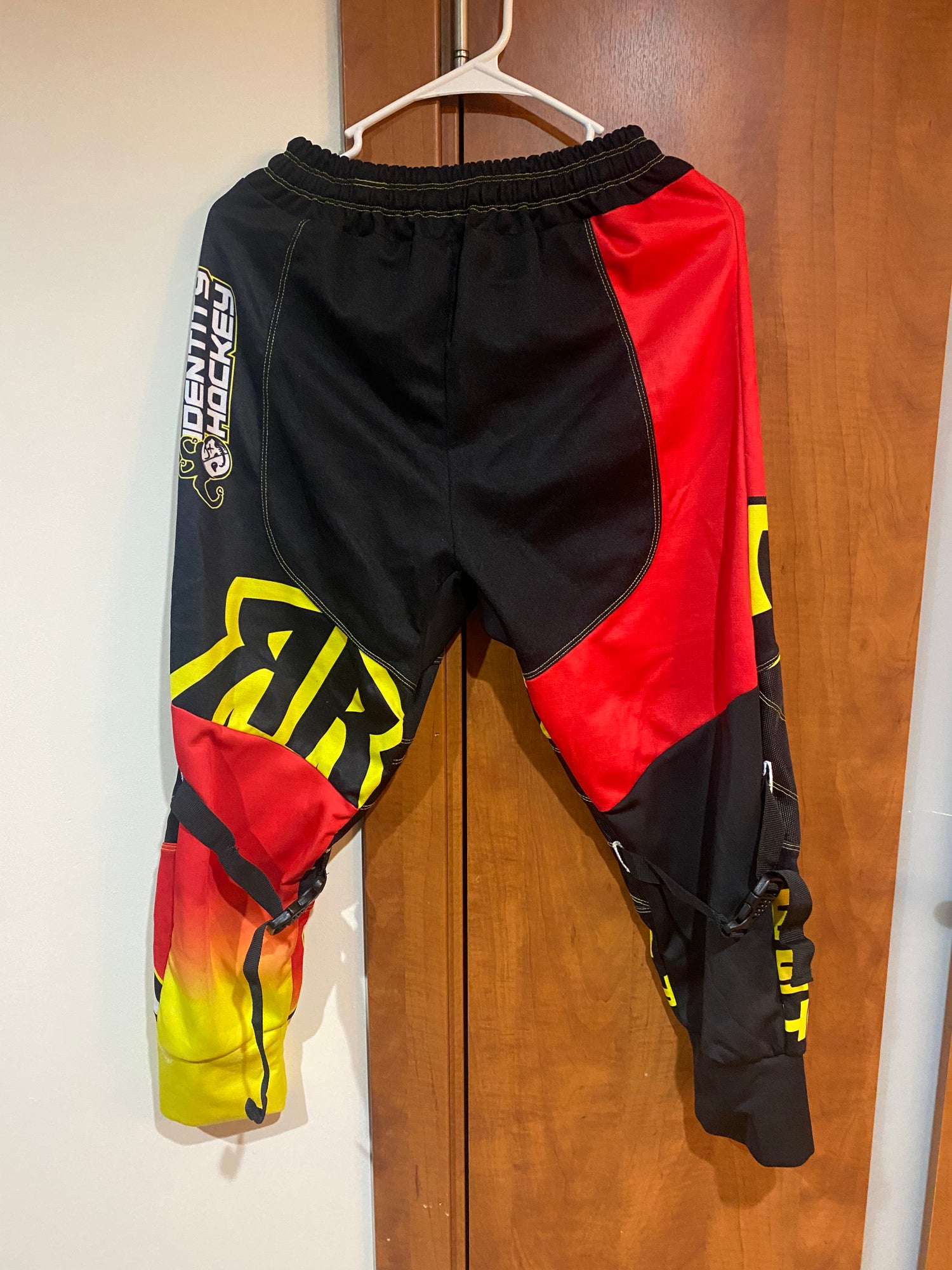 Pre-owned Like New Custom RINK RAT Roller/ Inline Hockey Pants Junior ...