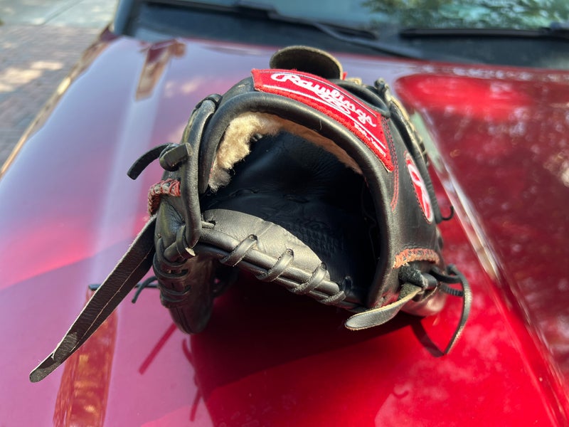 Pitcher 12” Pro Preferred Rawlings PROS206-12B | SidelineSwap | Buy and ...