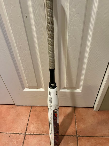 Composite (-11) 20 oz 31" DeMarini Prism | SidelineSwap | Buy and Sell ...