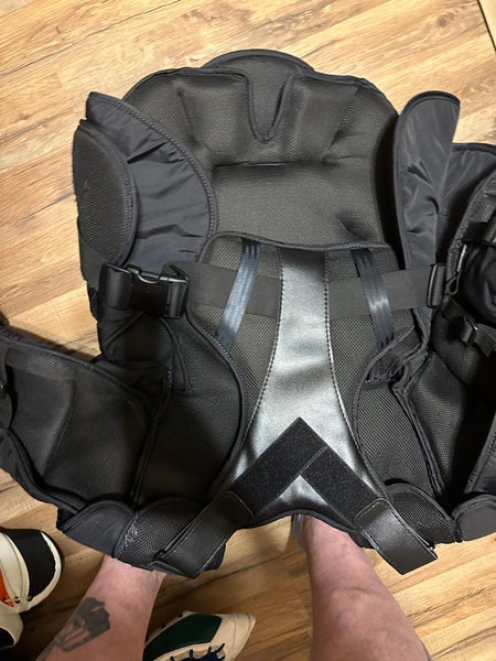 Battram Goalie Chest protector. XL | SidelineSwap | Buy and Sell on ...
