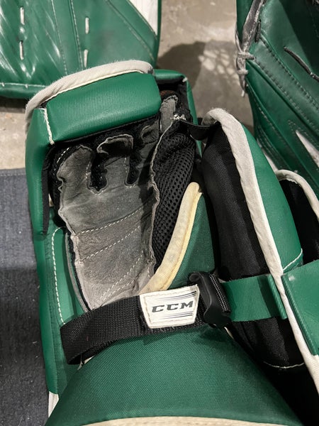 CCM Eflex4 Pro Full Set | SidelineSwap | Buy and Sell on SidelineSwap