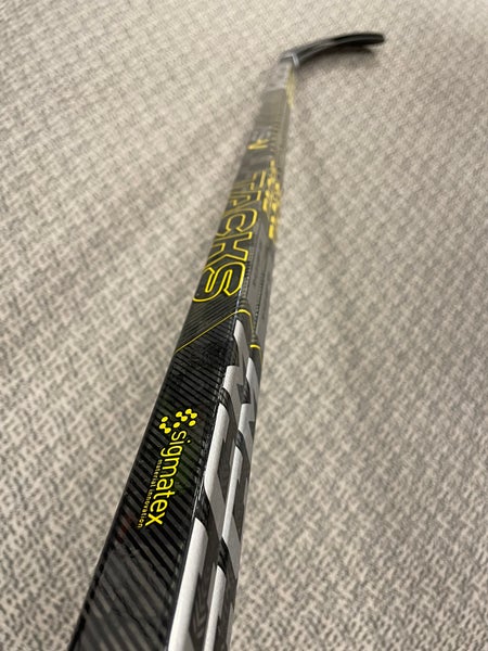 2-Pack CCM ASV 70 flex P29 curve left hand sticks | SidelineSwap | Buy ...