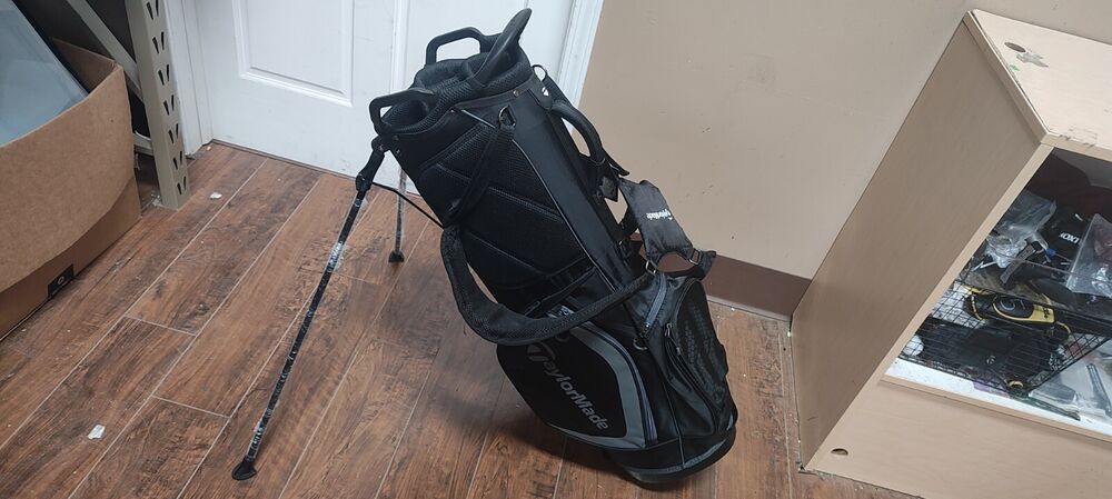 Taylormade TM19 TM Select Plus 7 Divider Dual Strap Golf Stand Bag ...