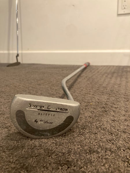 Used Mallet Uniflex 34" Caliente Putter | SidelineSwap | Buy and Sell ...