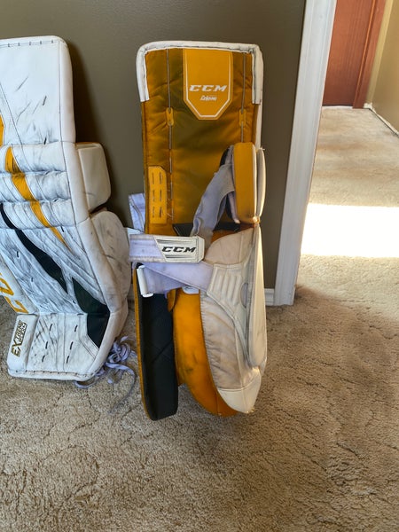 Custom CCM EFLEX 4 Set | SidelineSwap | Buy and Sell on SidelineSwap