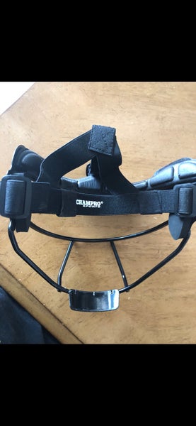 Softball pitching mask / infield mask | SidelineSwap | Buy and Sell on ...