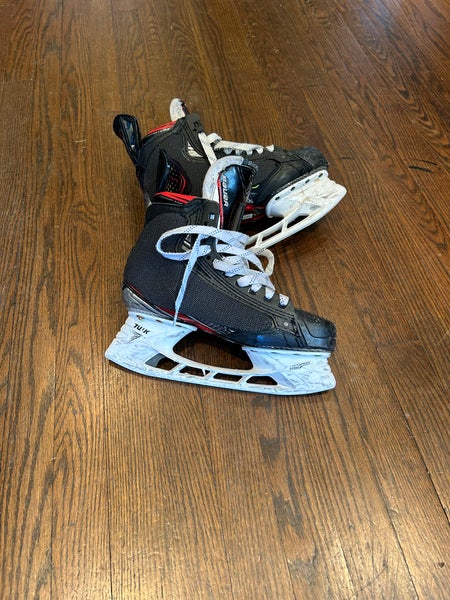 Apx2 pro stock skates size 5.5 with shotblockers | SidelineSwap | Buy ...
