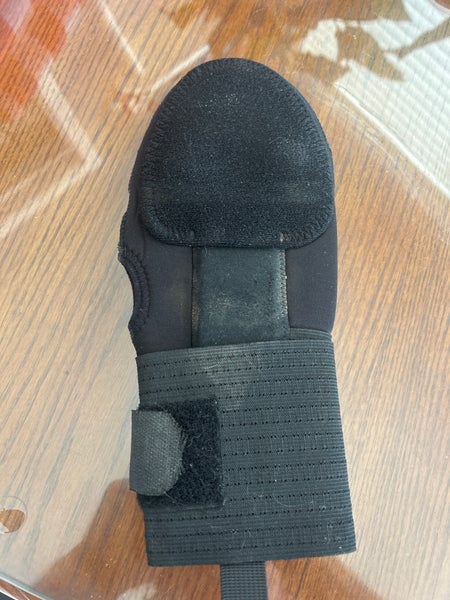 Black Evo shield sliding mitt | SidelineSwap | Buy and Sell on SidelineSwap