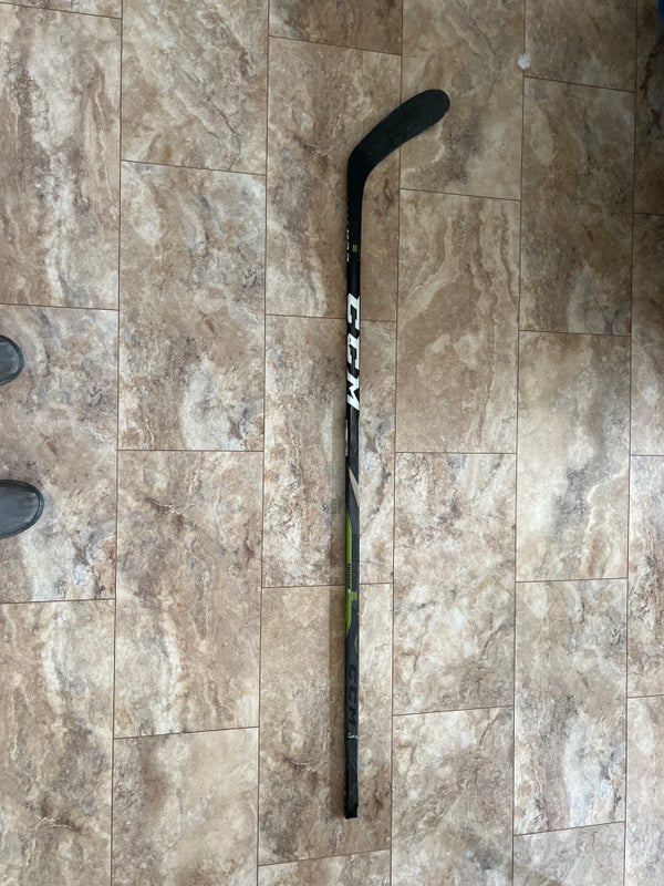 Used CCM RibCor Trigger 3D PMT Pro Stock Stick Mackinnon RH 95 Flex P28 ...