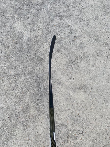 CCM ASV-PRO Pro Stock Hockey Stick Grip 85 Flex P90 Left 4085 ...