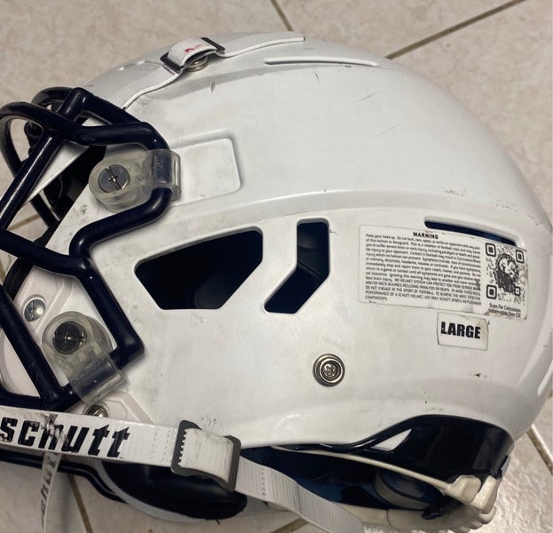 Used Large Schutt F7 Helmet | SidelineSwap | Buy and Sell on SidelineSwap