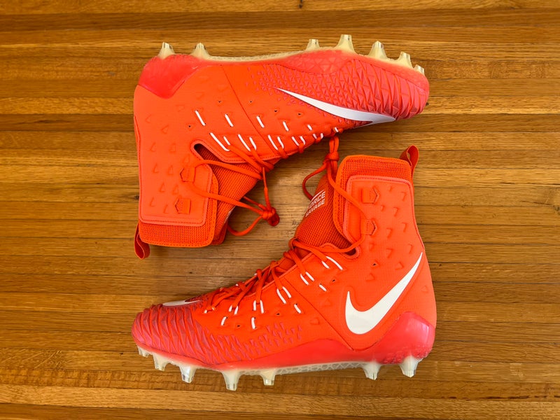 La Gears Football Cleats