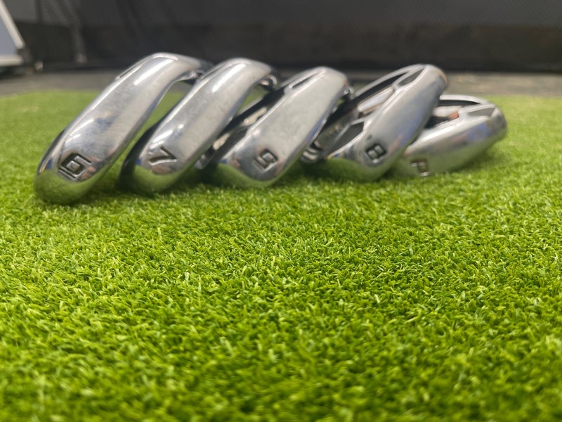 Men's Left Hand Regular Flex 5 Pieces Iron Set | SidelineSwap | Buy and ...