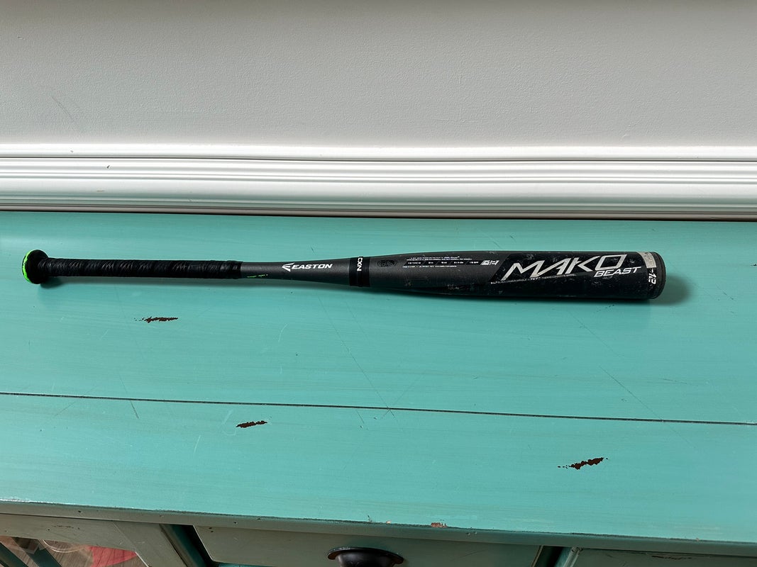 2017 Composite (-3) 28 oz 31" Mako Beast Bat | SidelineSwap