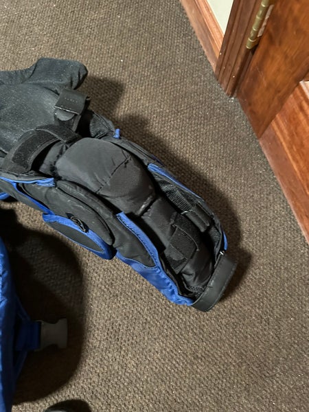 BAUER SUPREME MACH GOALIE CHEST & ARM PROTECTOR - SENIOR | SidelineSwap ...