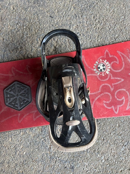 Used Men's Burton Bullet Snowboard (156 - 160 cm) | SidelineSwap | Buy ...
