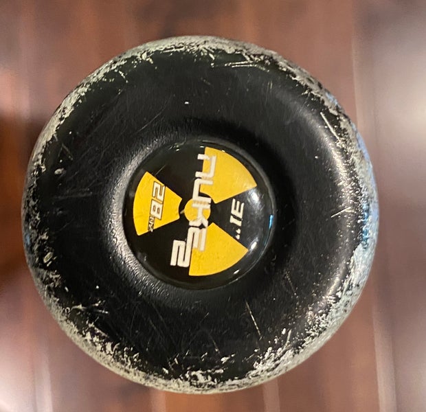 2021 Stinger Nuke 2 Alloy (-3) 28 oz 31" Bat BBCOR | SidelineSwap | Buy ...