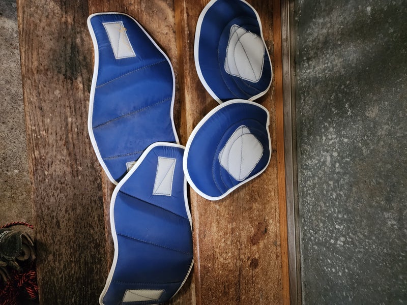 Used Medium Simmons 994 Goalie Chest Protector | SidelineSwap | Buy and ...